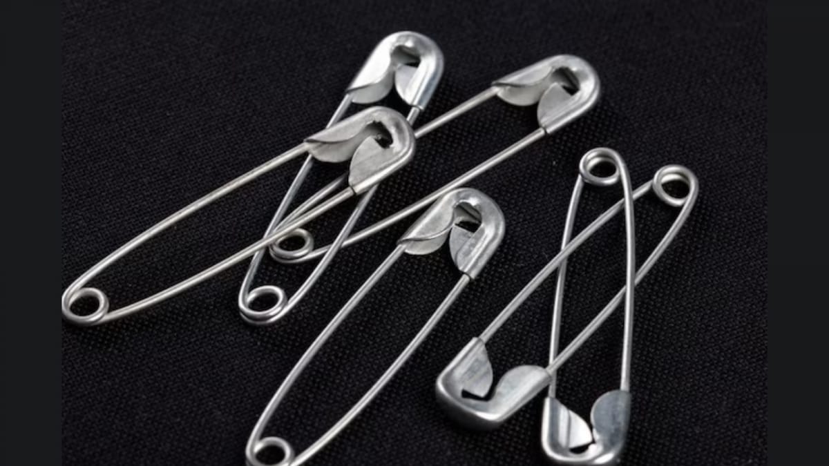 Tiny But Mighty: Five Genius Safety Pin Hacks To Make Life Easier ...
