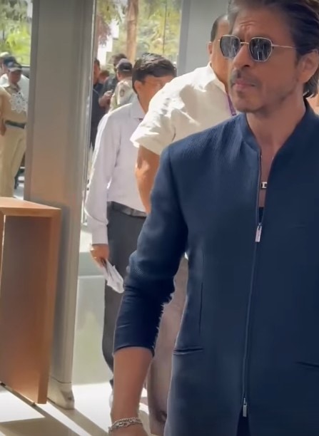 WAVES 2025 Day 1: Shah Rukh Khan, Deepika Padukone, Alia Bhatt, Saif Ali Khan Attend