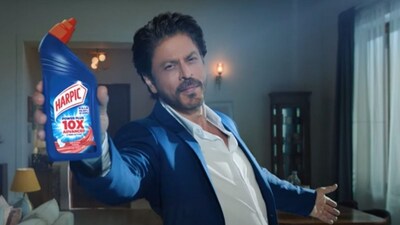Shah Rukh Khan’s New Harpic Ad Has A DDLJ-Maratha Mandir Link | Movies ...