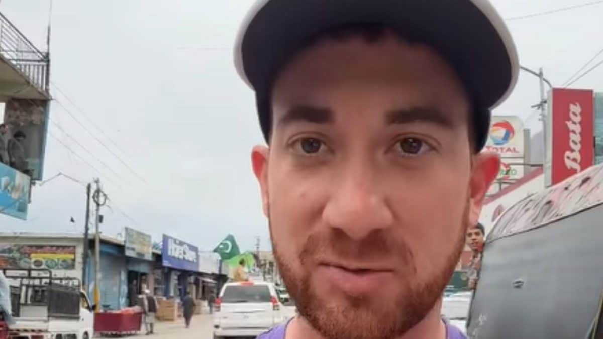 US YouTuber Who Once Slammed Indian Flight, Now Stranded In Pakistan ...