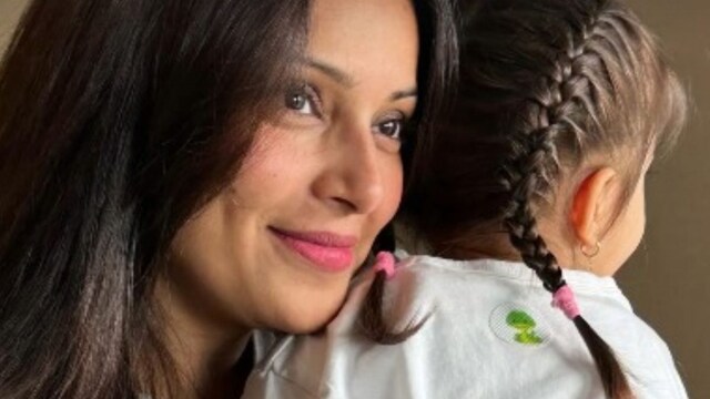 Bipasha Basu Shares A Sweet Picture With Devi: ‘To Infinity And Beyond ...