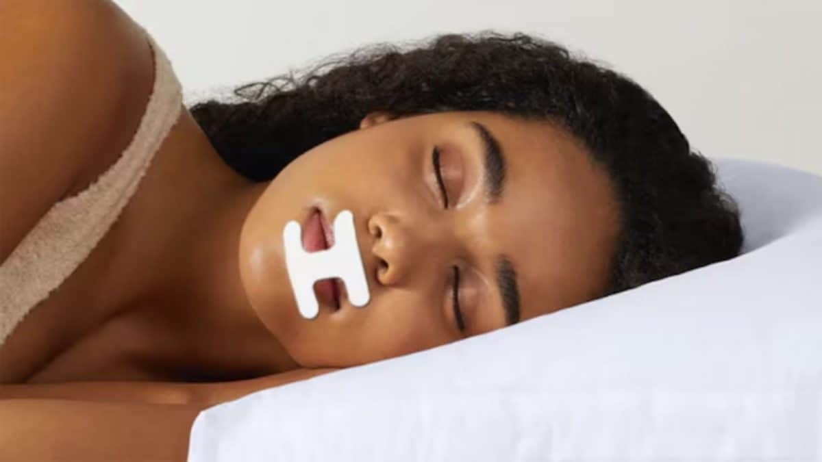 The New And Dangerous Viral Stunt: Taping Your Mouth Shut While ...