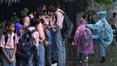 Kerala Rains: Schools To Remain Closed Across 10 Districts Today Due To ...