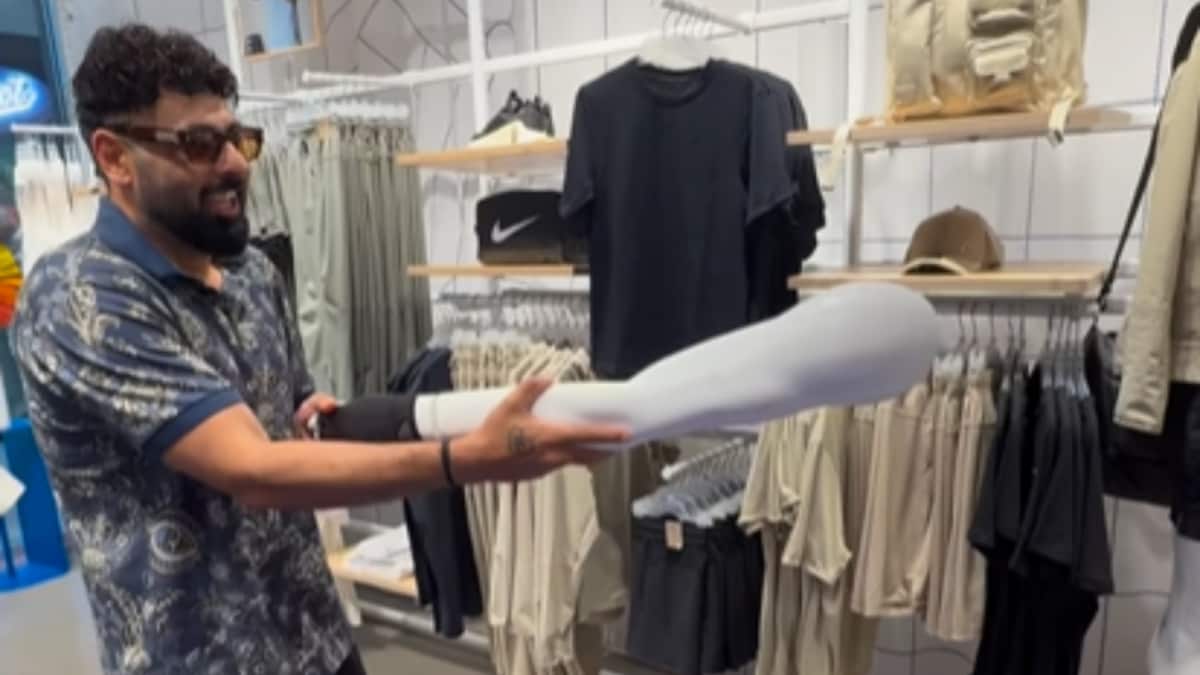 Badshah Takes A Dig At ‘Fake People’ Shaking Hands With Mannequin ...