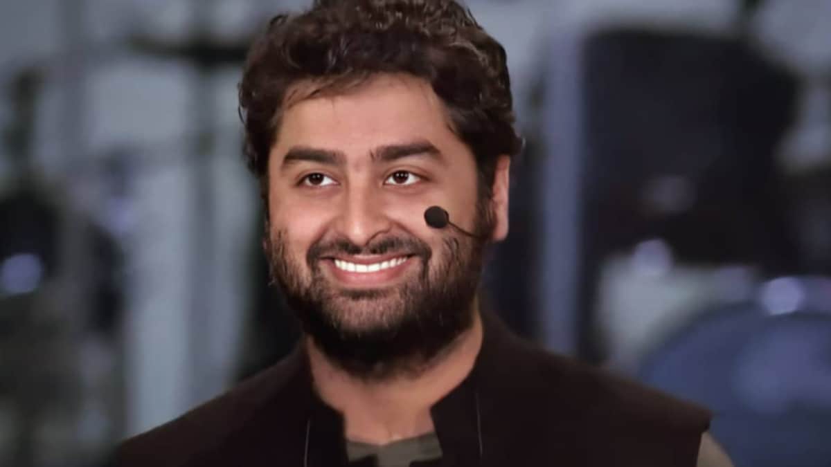 Arijit Singh Turns Director, To Mark His Debut As A Filmmaker With A ...