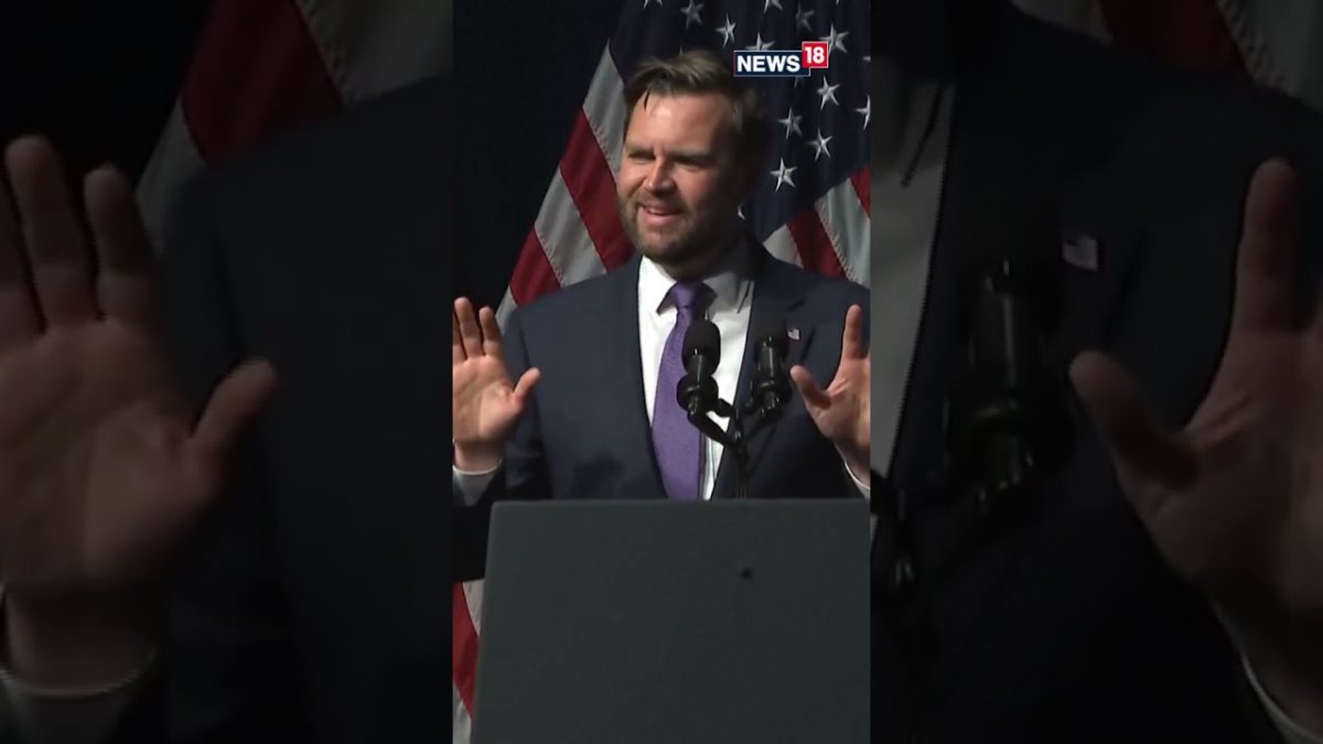 US Vice President JD Vance Flips Middle Finger During Ohio Republican ...