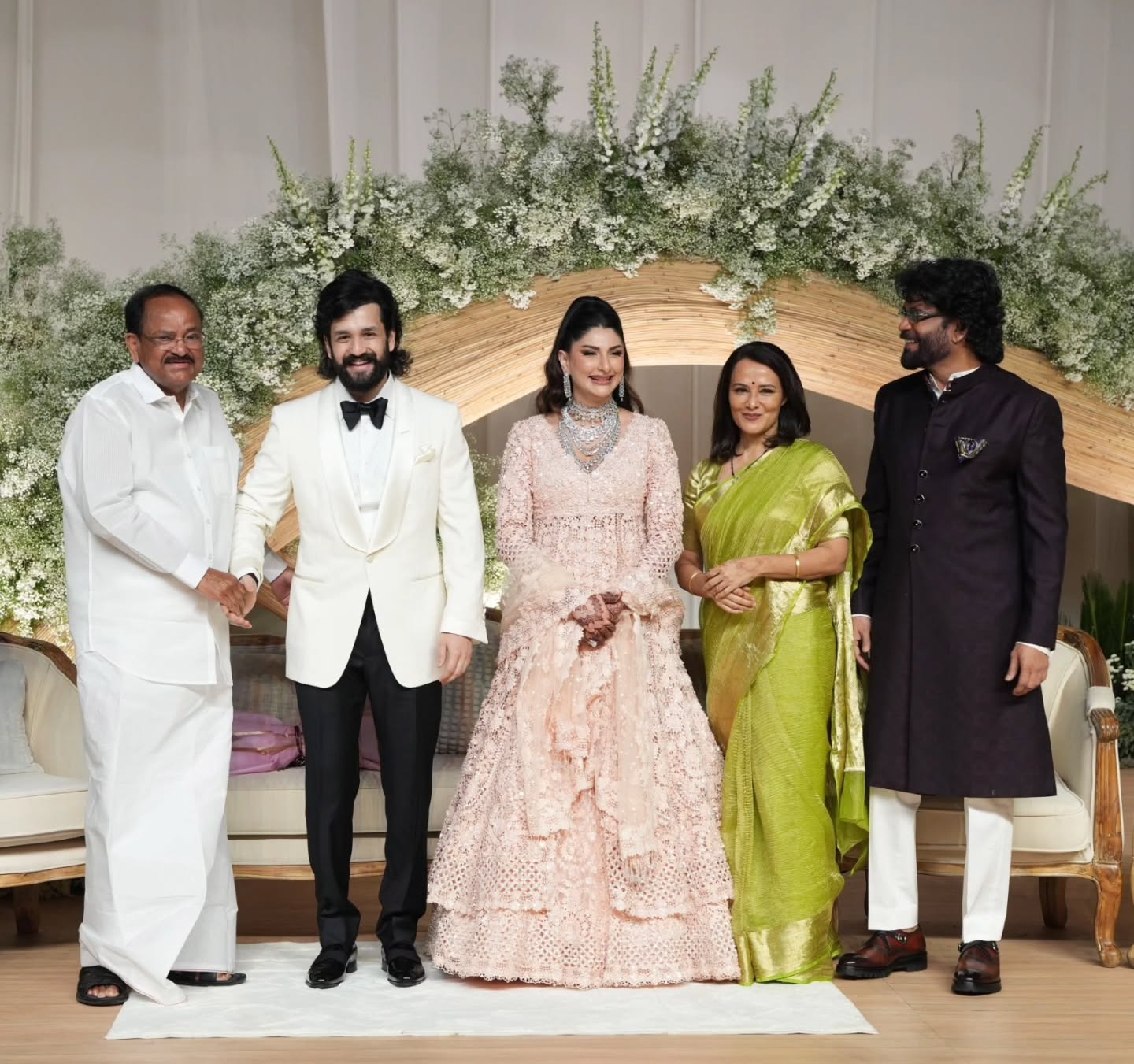 Akhil Akkineni-Zainab Ravdjee Wedding Reception: Ram Charan, Mahesh ...
