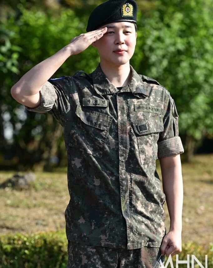 BTS Military Discharge Photos: BTS Stars Jimin And Jungkook Discharged From Mandatory Military ...