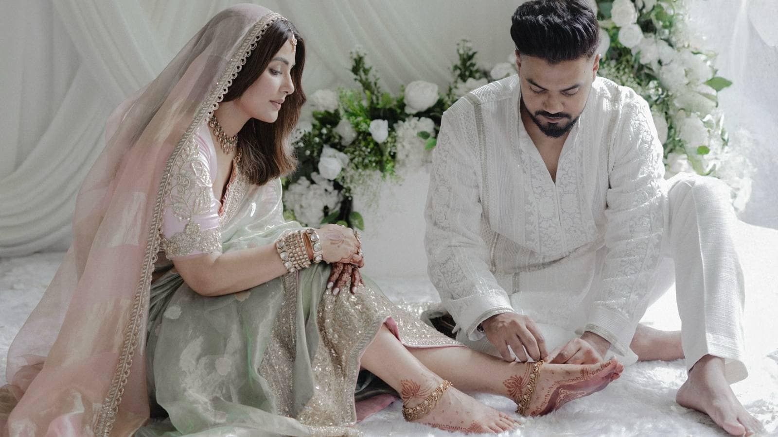 PHOTOS: Hina Khan And Rocky Jaiswal Tie The Knot In Dreamy Wedding Ceremony