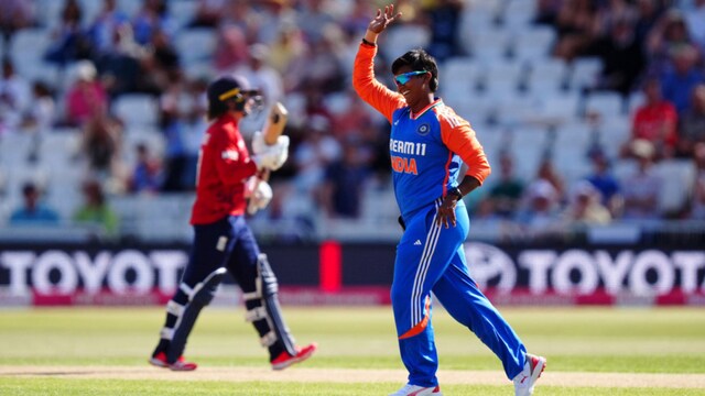 India Women vs England Women Highlights, 1st T20: IND-W Beat ENG-W By ...