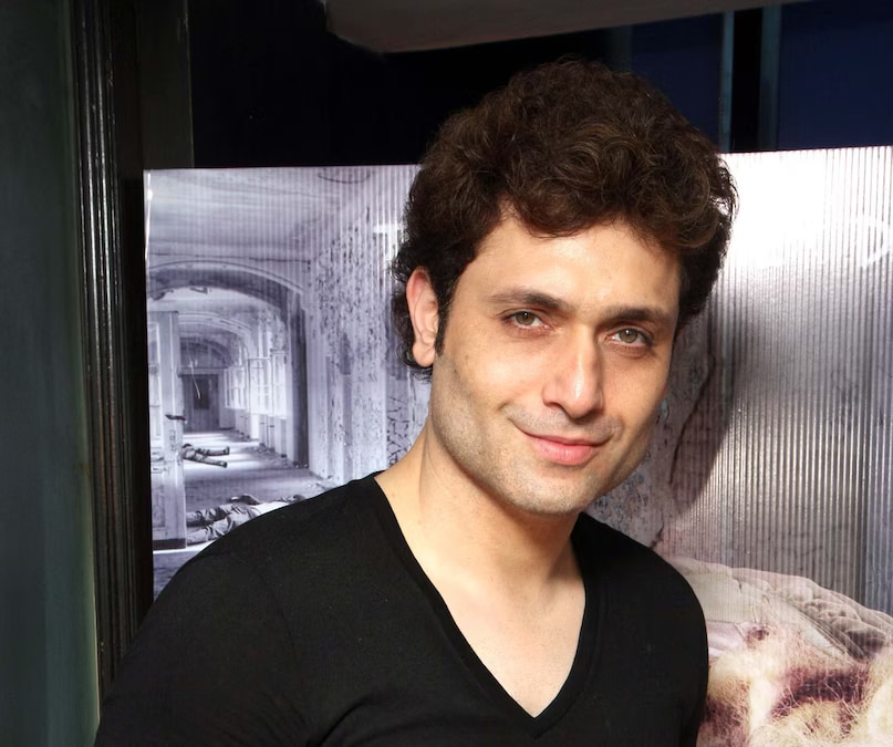 These 5 Flop Films Derailed The Careers Of Once-Popular Actors