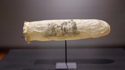 200-Year-Old Condom Featuring Erotic Art Displayed In Dutch Museum ...
