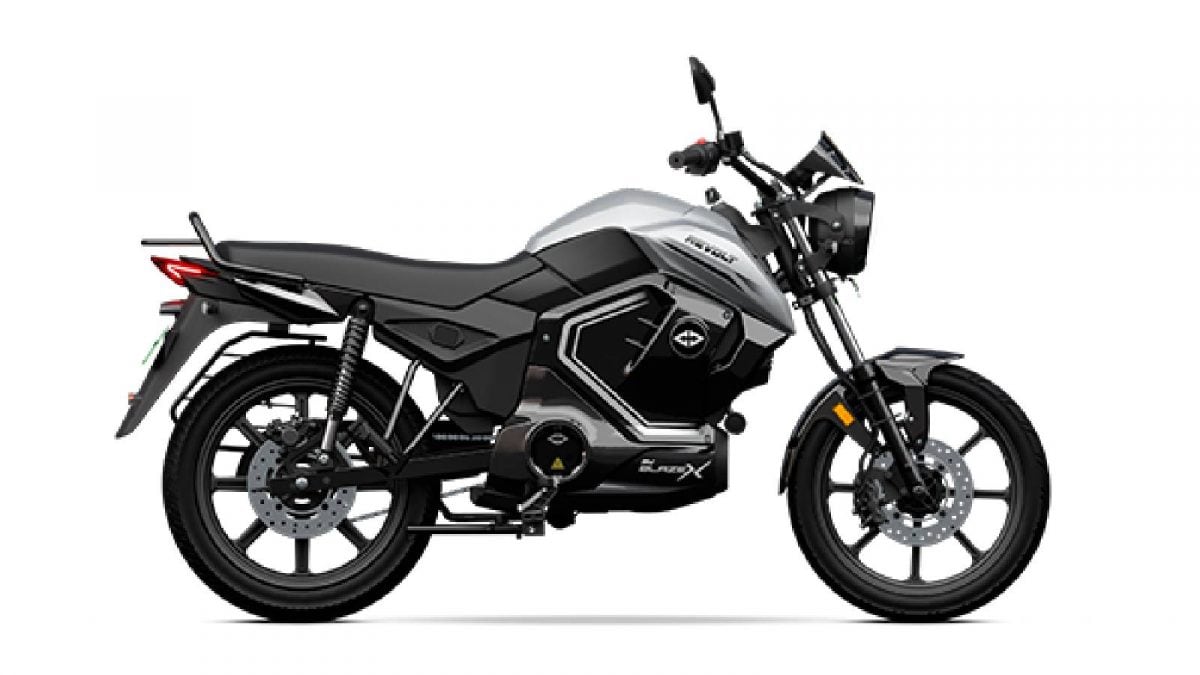 Revolt Motors Rolls Out 50,000th E-Bike, Gears Up To Triple Production ...