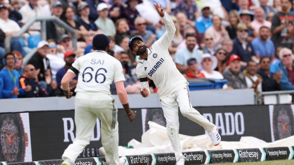Jadeja-Sai Sudharsan Take Brilliant Relay Catch To Dismiss Jamie Smith ...