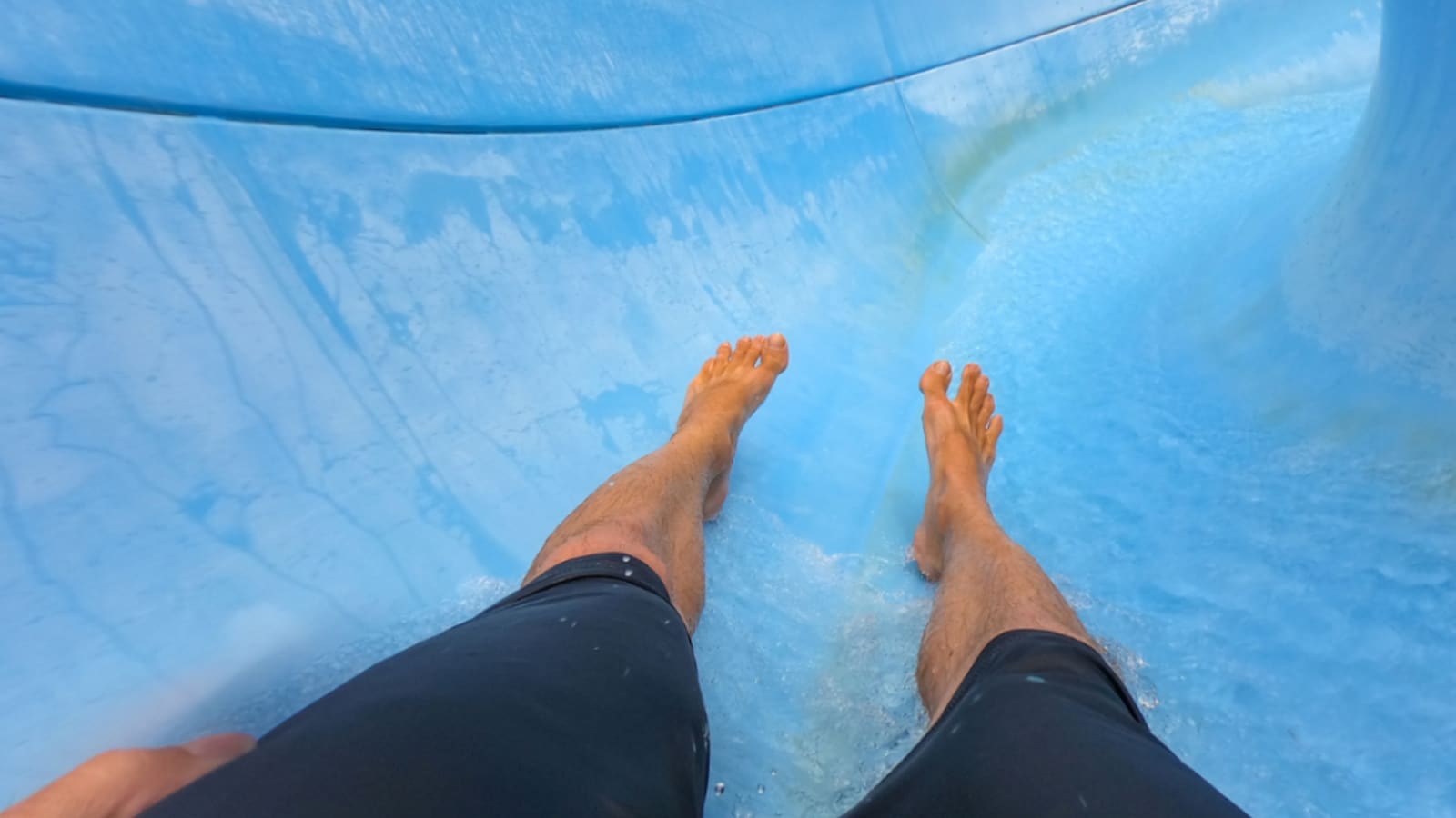 Man Sues Disney For $50,000 Over Alleged Water Slide Injury | Viral ...