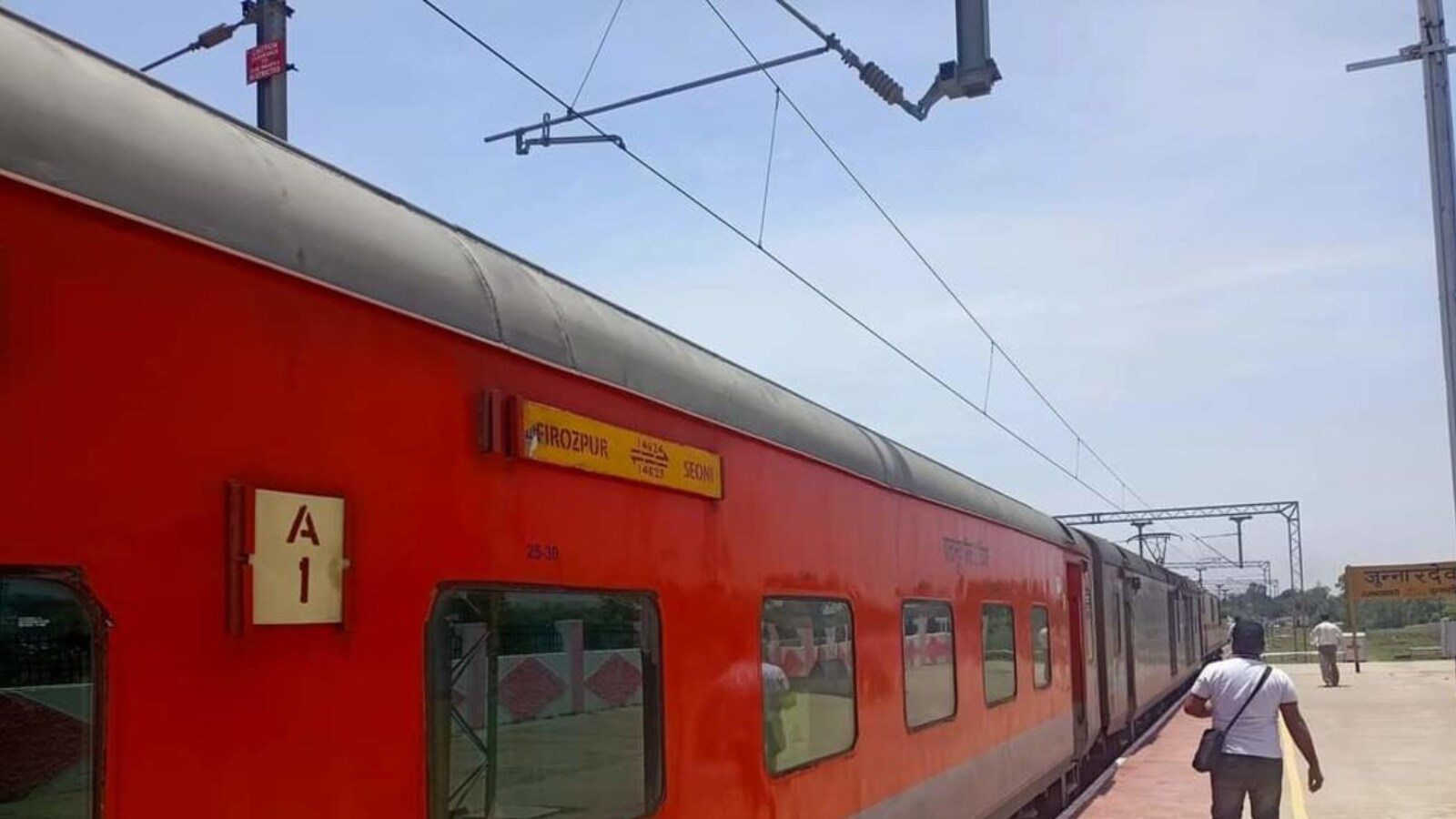 Redditor Slams Family That Turned Patalkot Express’ AC Coach Into ‘Full ...