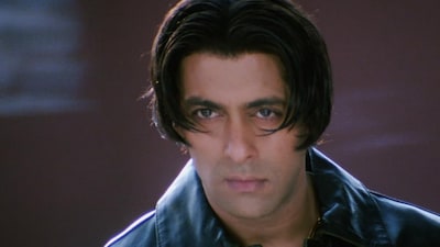 Revealed! Salman Khan's Iconic 'Tere Naam' Hairstyle Was Inspired By ...
