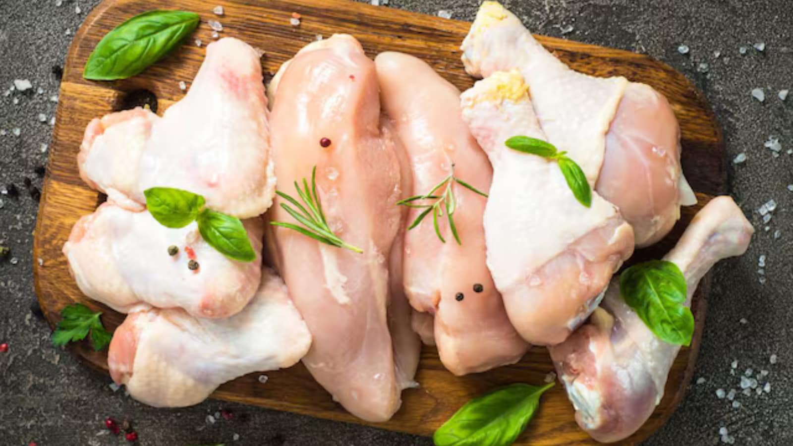 Why Washing Raw Chicken Before Cooking Can Be Dangerous For You ...