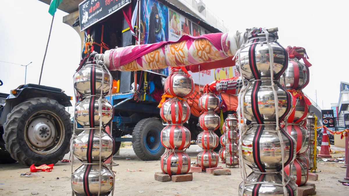 Kanwar Yatra 2025: Zero Tolerance On Meat, Liquor, Provocative Symbols ...