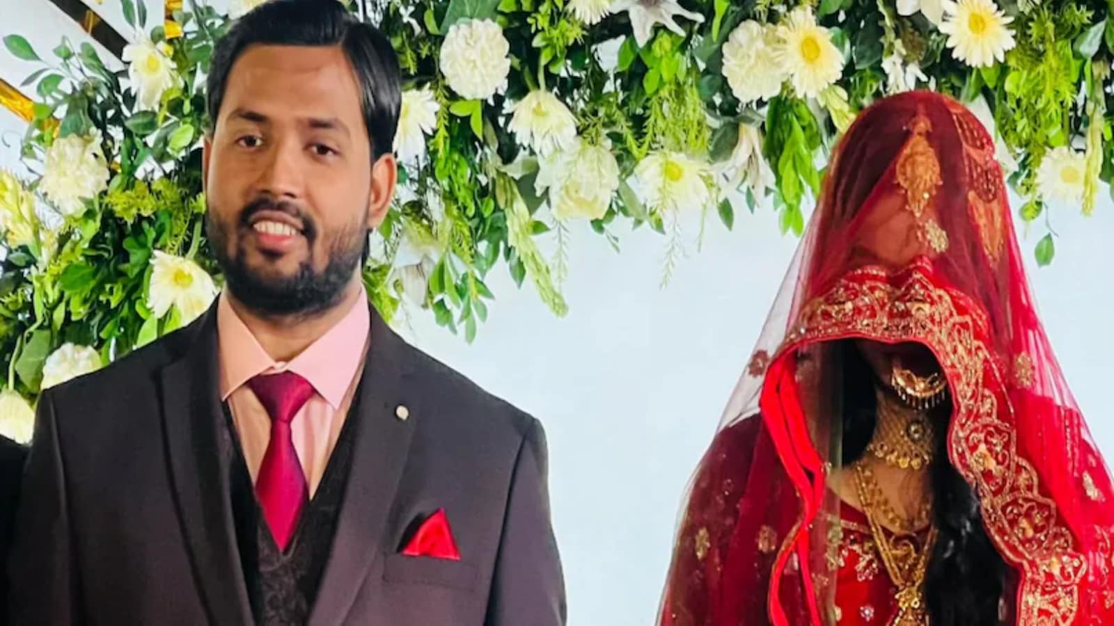 Khan Sir Wedding Reception Photos: Meet His Wife AS Khan, Know About ...