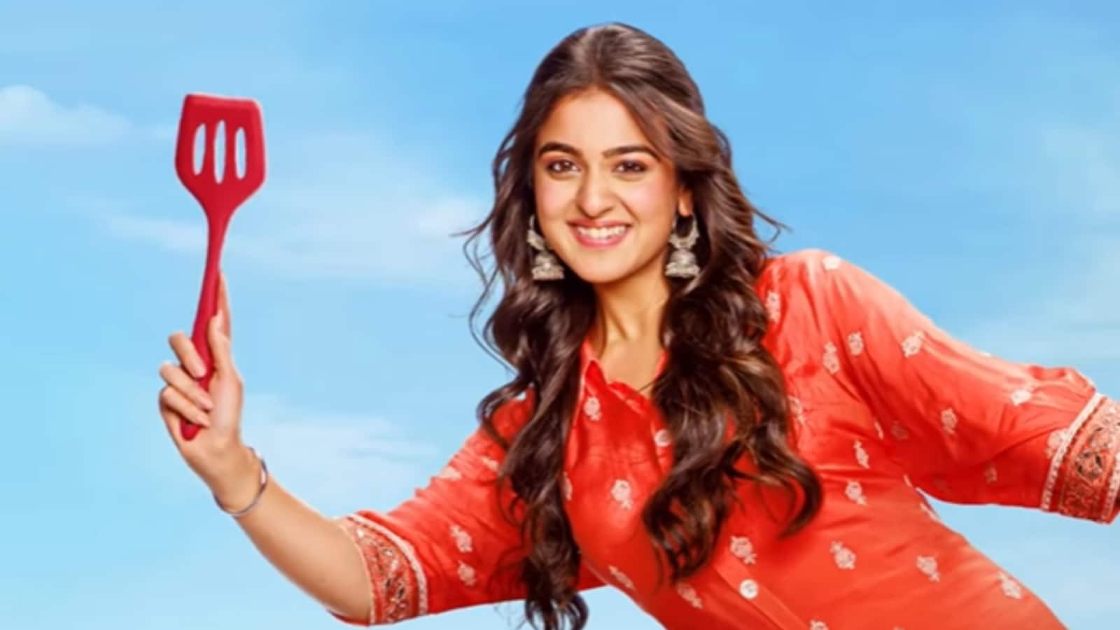 Divita Juneja Boards The Heer Express With Ashutosh Rana And Sanjay ...