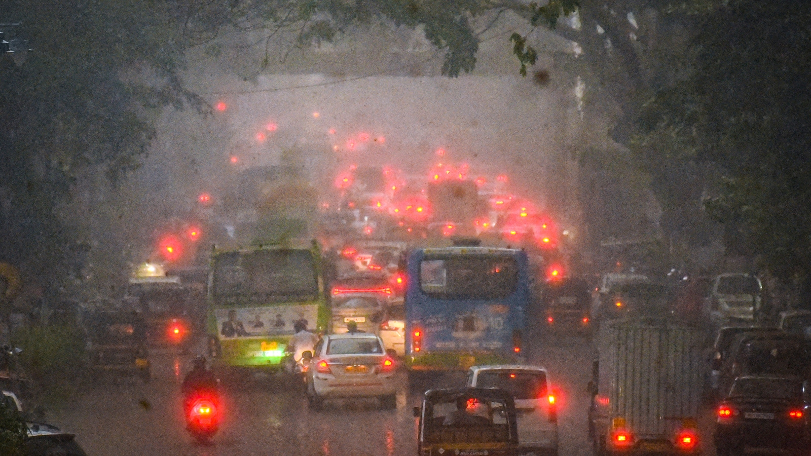 Weather Update: Red Alerts For Mandi, Pune; Delhi, Bengaluru Brace For ...