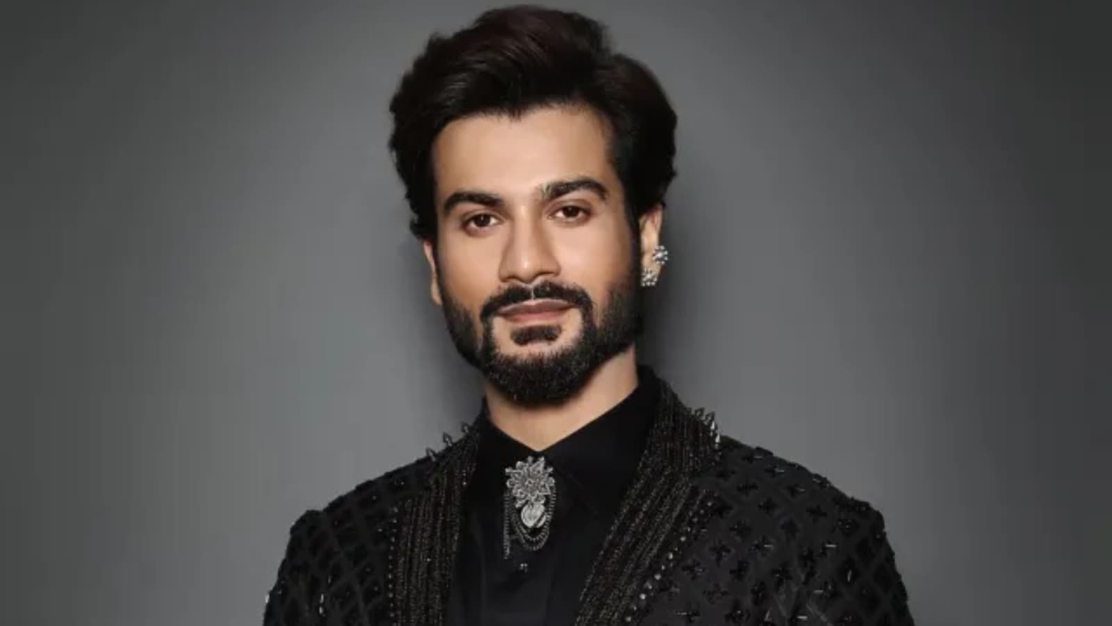 Sunny Kaushal's Rap Song 'Mid Air Freeverse' Drops Tomorrow | Watch ...