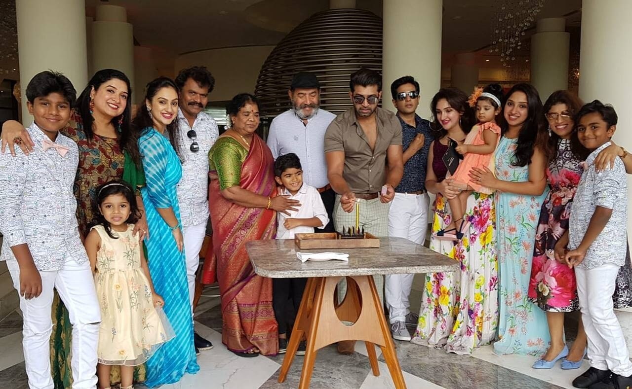 Tamil Serial Actress Family Photos
