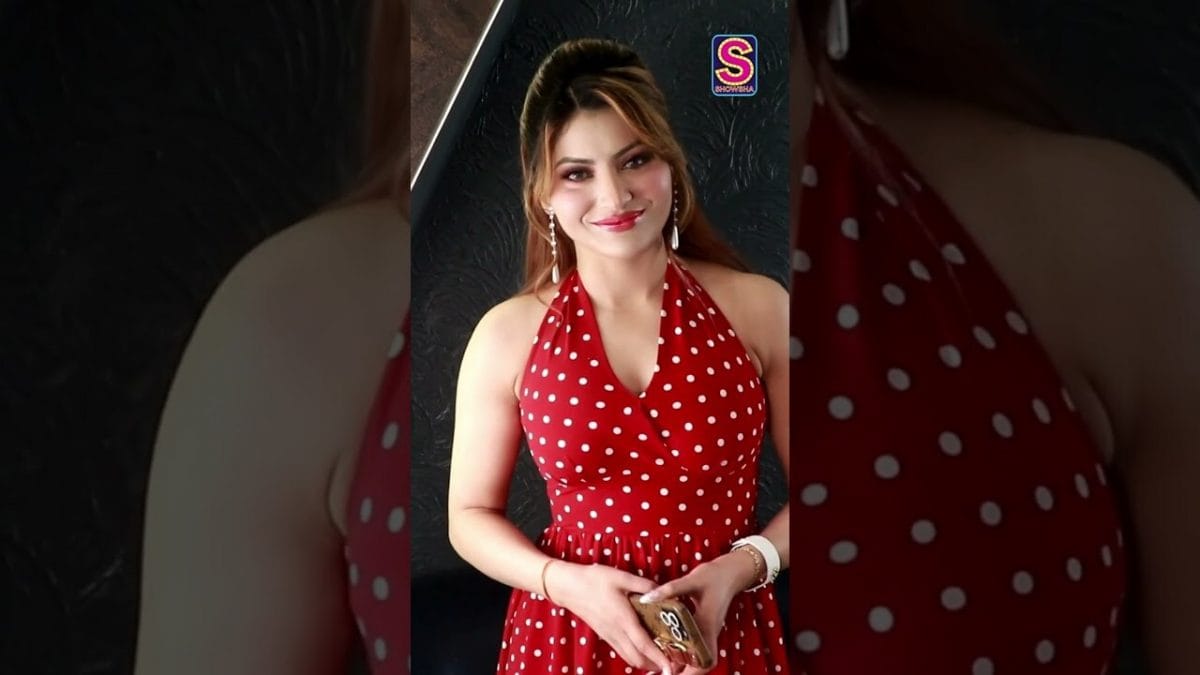 Urvashi In Cherry Red, Greeting The Paps Like The Queen Of Glam She Is! | Bollywood | Fashion