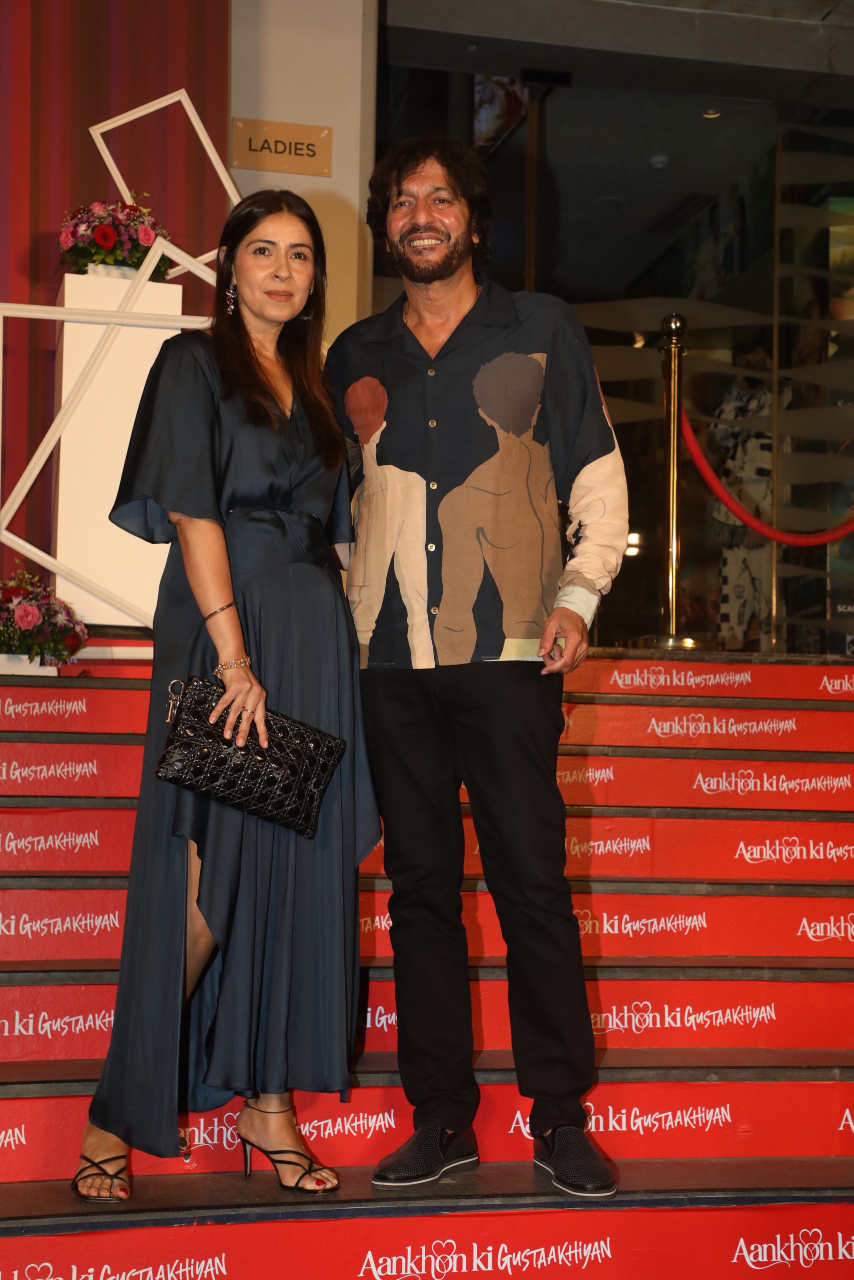 Shanaya Kapoor, Vikrant Massey Shine At Star-Studded Aankhon Ki ...