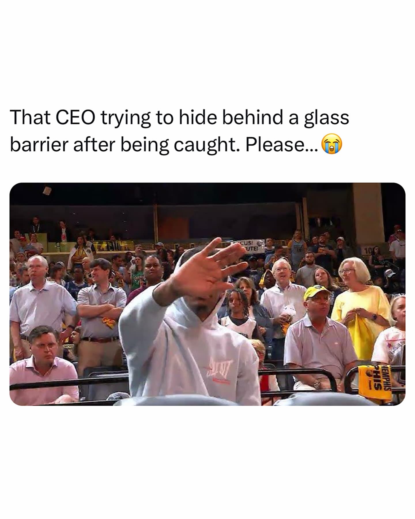 Andy Byron, Kristin Cabot Viral Moment At Coldplay Concert: Memes Flood ...