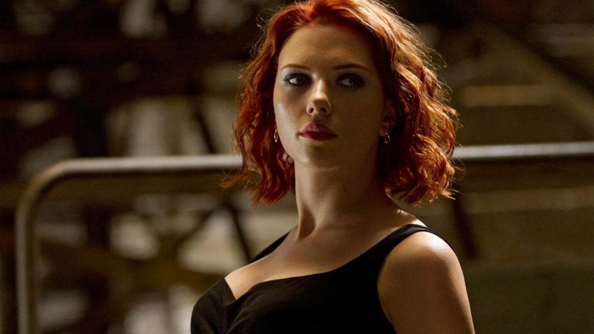 Scarlett Johansson Becomes Highest-Grossing Actor Worldwide With $14.8 ...