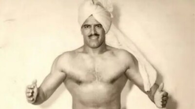 Dara Singh: The Lion Of Punjab Who Lifted And Twirled 200-kg King Kong ...