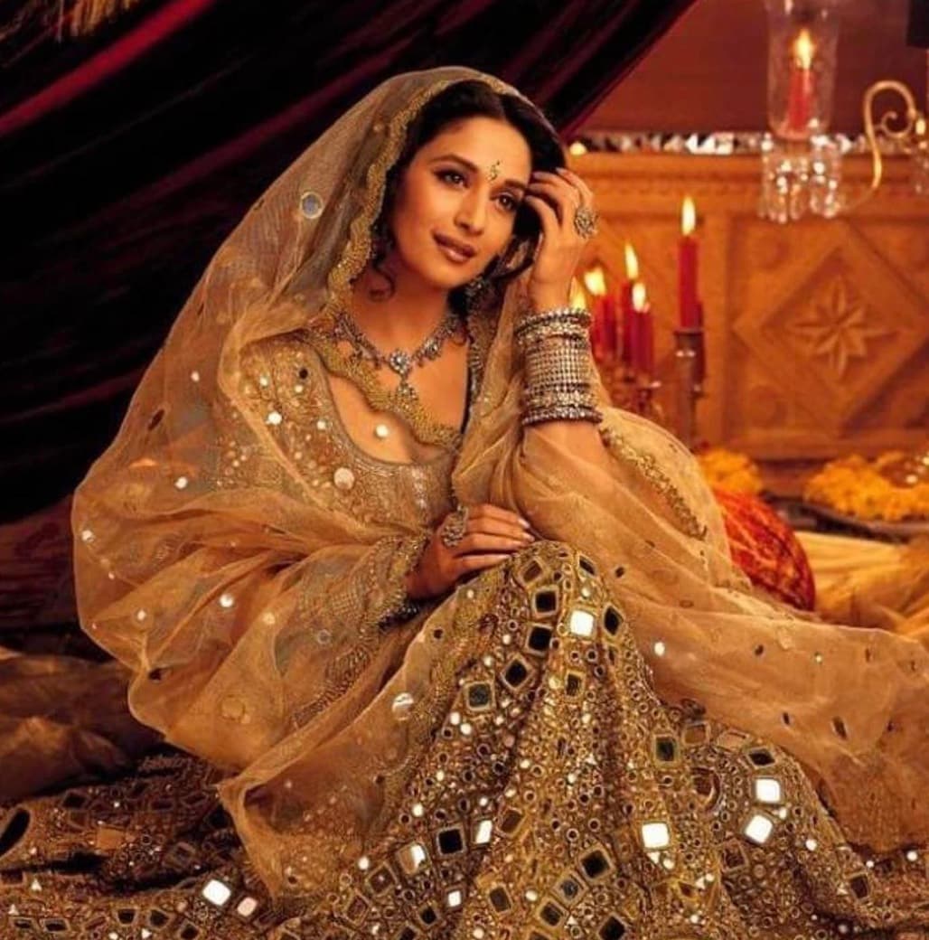 5 Bollywood Films With Most Expensive Jewellery And Costumes