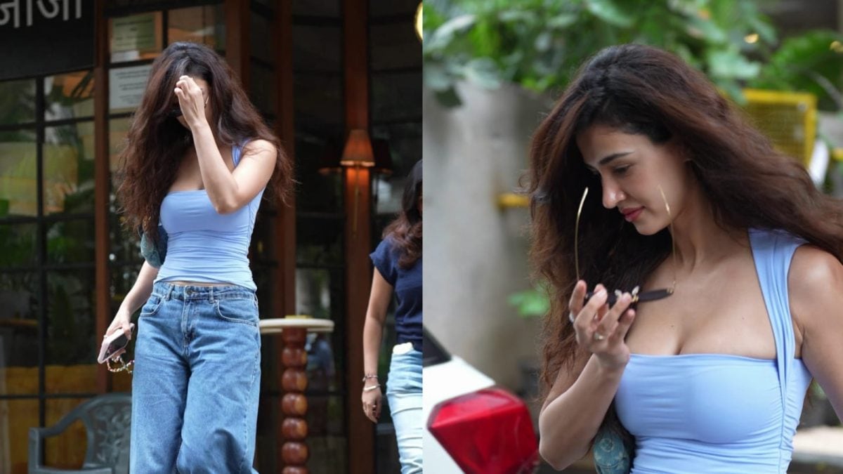 Disha Patani Serves Sexy Street Style Look As She Steps Out In Mumbai, See Pics