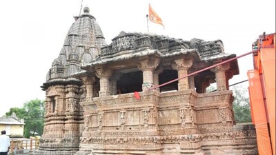 This Solanki-Era Shiva Temple In Gujarat Still Stuns With Carvings ...