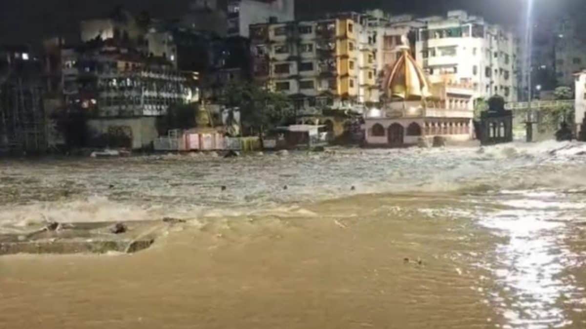 Nashik's Ramkund Submerged As Godavari Overflows Due To Heavy Rain In ...