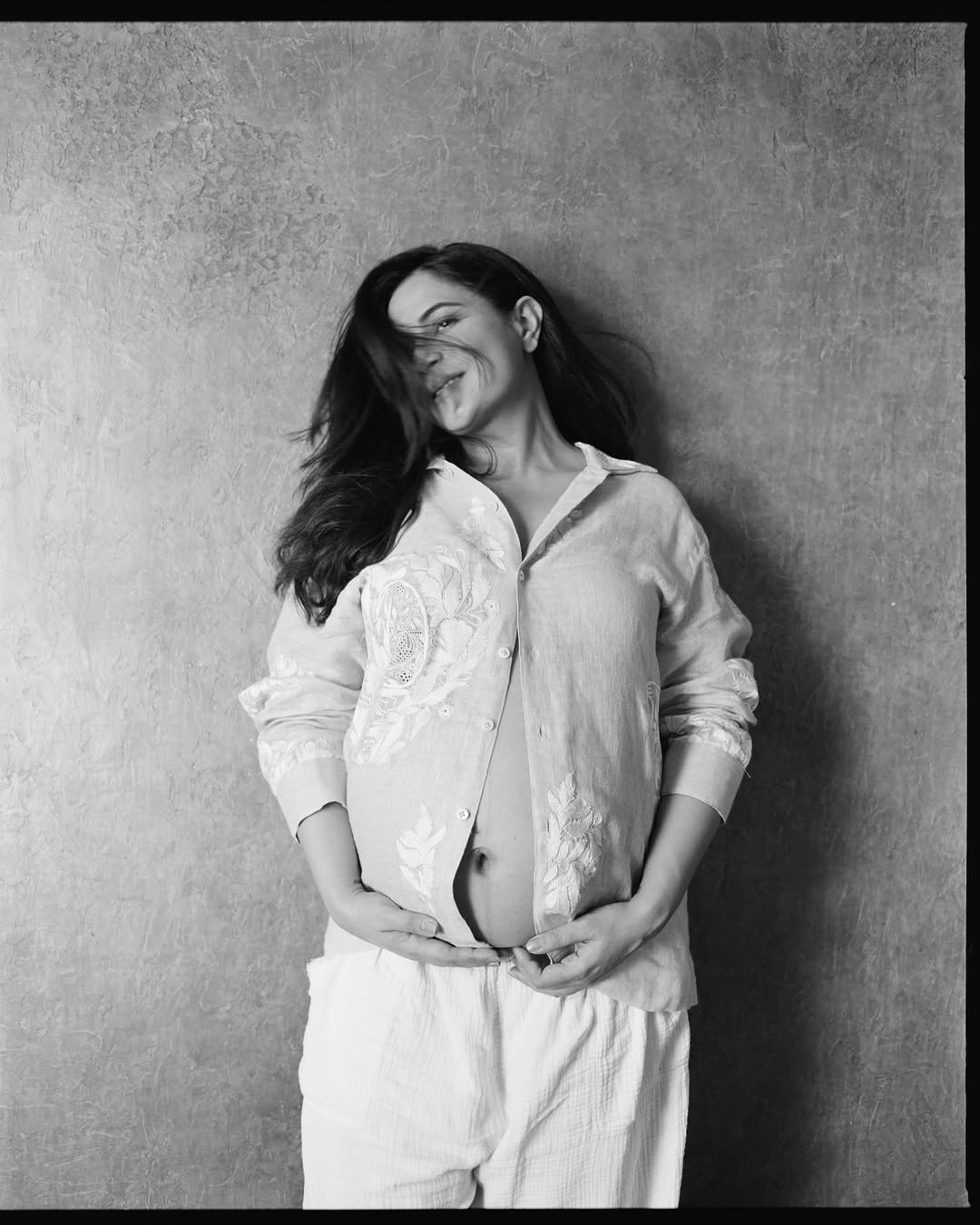 Richa Chadha Shuts Down Trolls Over 'Natural Birth’: Throwback To Her ...