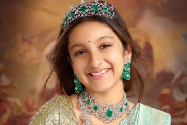 Namrata Shirodkar News: Latest Namrata Shirodkar News and Updates at News18
