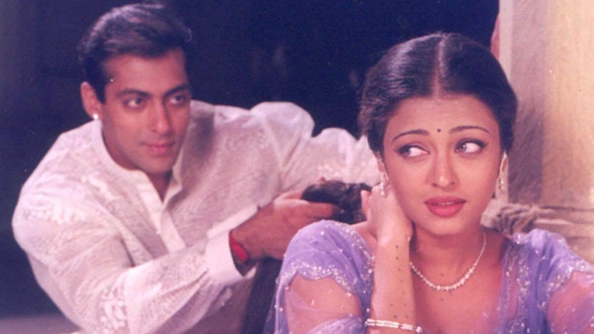 Aishwarya Rai 'Didn't Speak A Word' During Breakup With 'Difficult ...