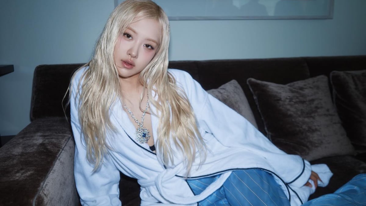 BLACKPINK’s Rose, PSY Team-Up To Perform APT At Summer Swag 2025 ...