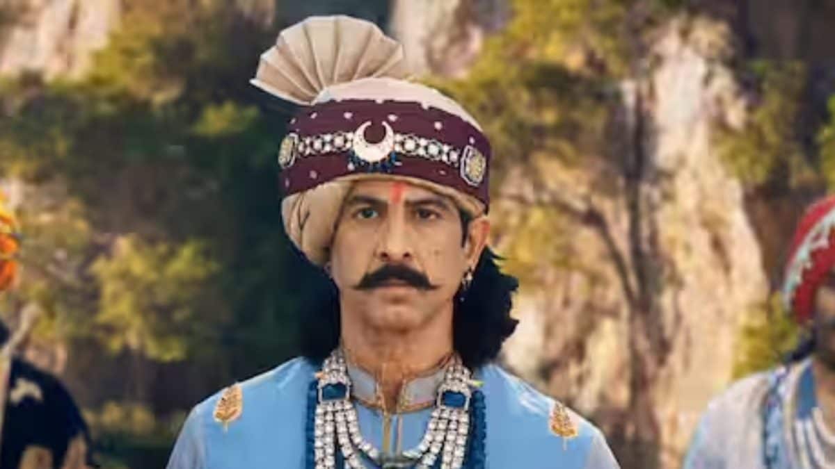 Ronit Bose Roy Bids Emotional Farewell To Chakravarti Samrat Prithviraj Chauhan | Television ...