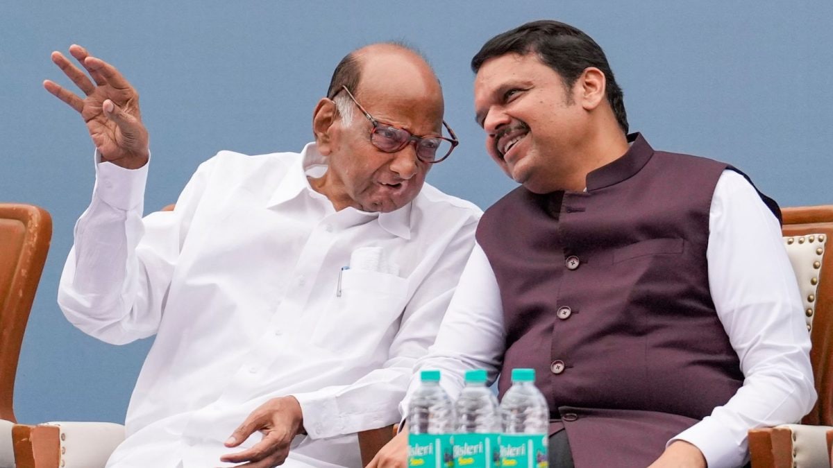 'How Does He Not Get Tired': Sharad Pawar Praises Fadnavis In Book Released On CM's Birthday ...