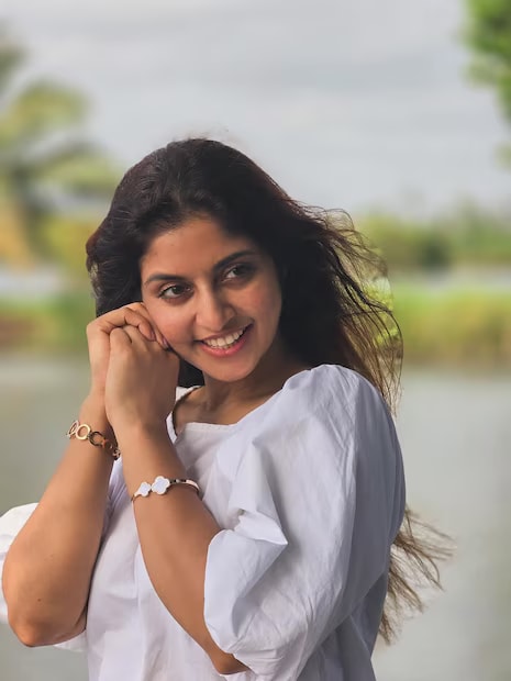Remember Athmiya Rajan From 'Manam Kothi Paravai'? This Is Her Stunning ...