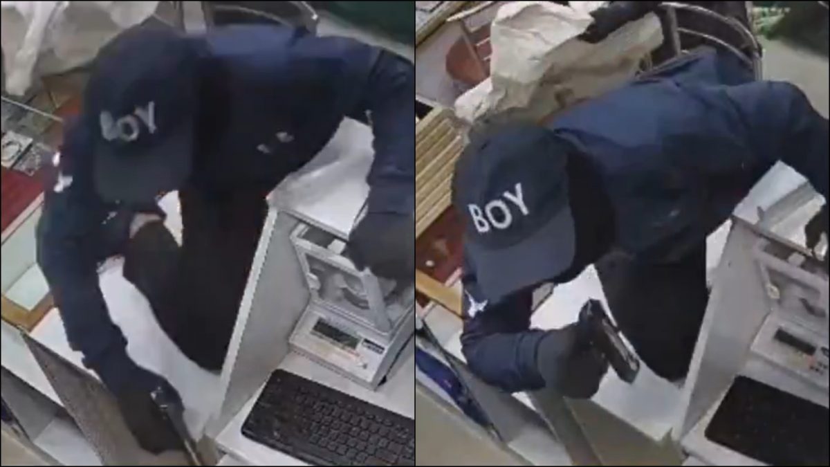 On CCTV, Three Masked Men Rob Bengaluru Jewellery Store At Gunpoint ...