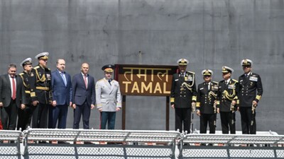 Newly Inducted INS Tamal With 500 KM-Range BrahMos Challenges S-400, S ...