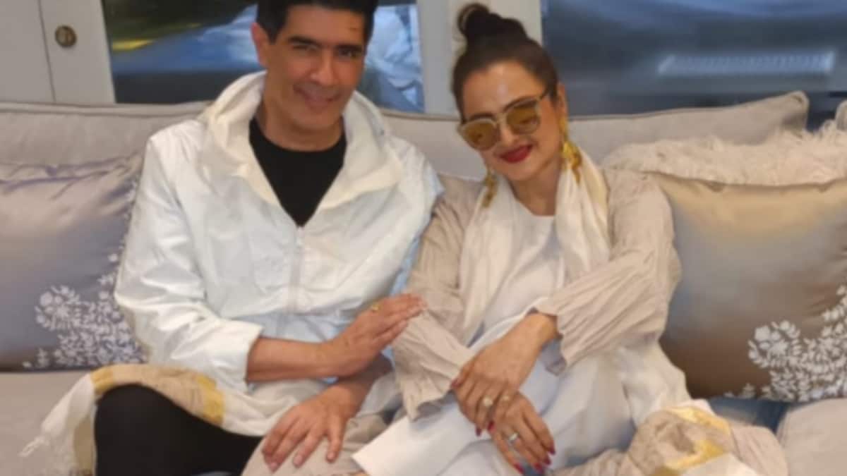 Another Day, Another Post Of Manish Malhotra Where He Calls Rekha His ‘Obsession’ | Bollywood ...