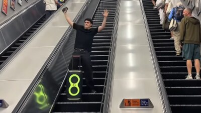 Man’s Bhangra On Mundian Tu Bach Ke Make London Underground Groove ...