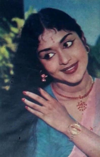 'Stay Where You Are...': What Jayalalithaa Said To Saroja Devi