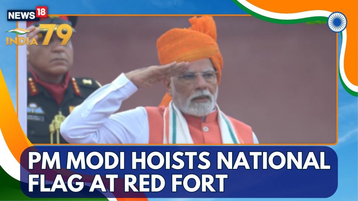 PM Modi Hoists National Flag From The Red Fort As He Leads Nation's ...